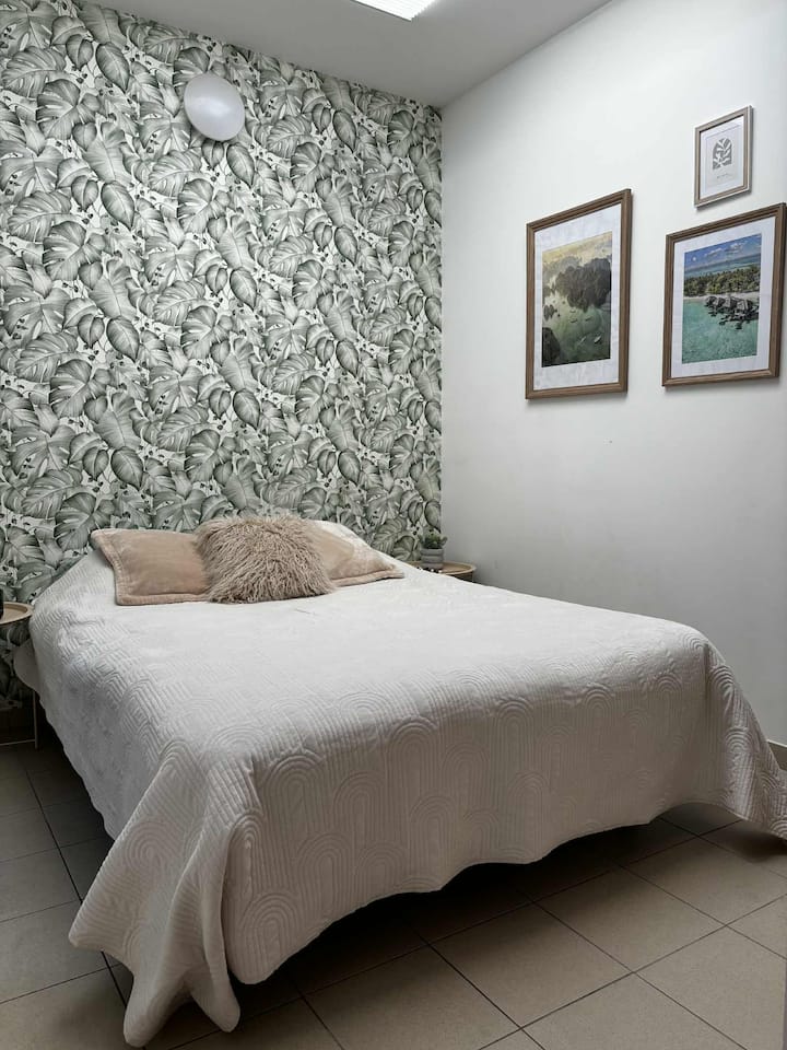 Studio Dans La Cité Des Gilles - Provincie Henegouwen