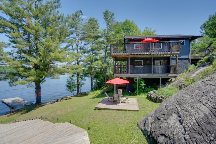 Muskoka House | Family Lakefront Retreat + Sauna - Bracebridge