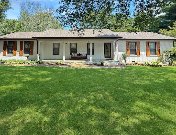 3-br Modern Ranch On 1/2 Acre - Kentucky Lake