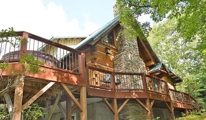 Majestic Views At 4,000', Private Cabin, Hot Tub - Maggie Valley, NC
