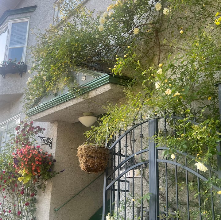 World Cup Heritage Home-backyard Train/free Park - Vancouver