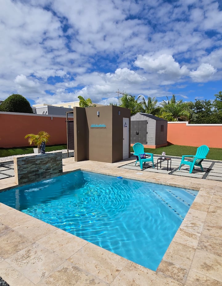 Oasis Del Quijote - House With Private Heated Pool - Puerto Rico