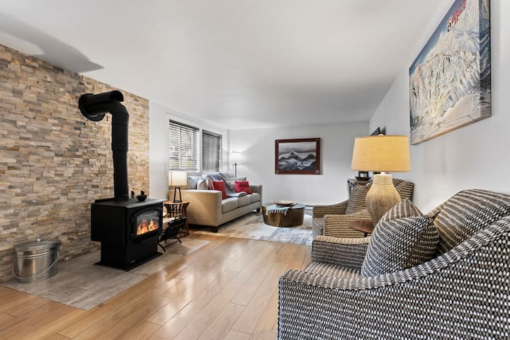 Mountain Modern In Teton Village - Jackson, WY