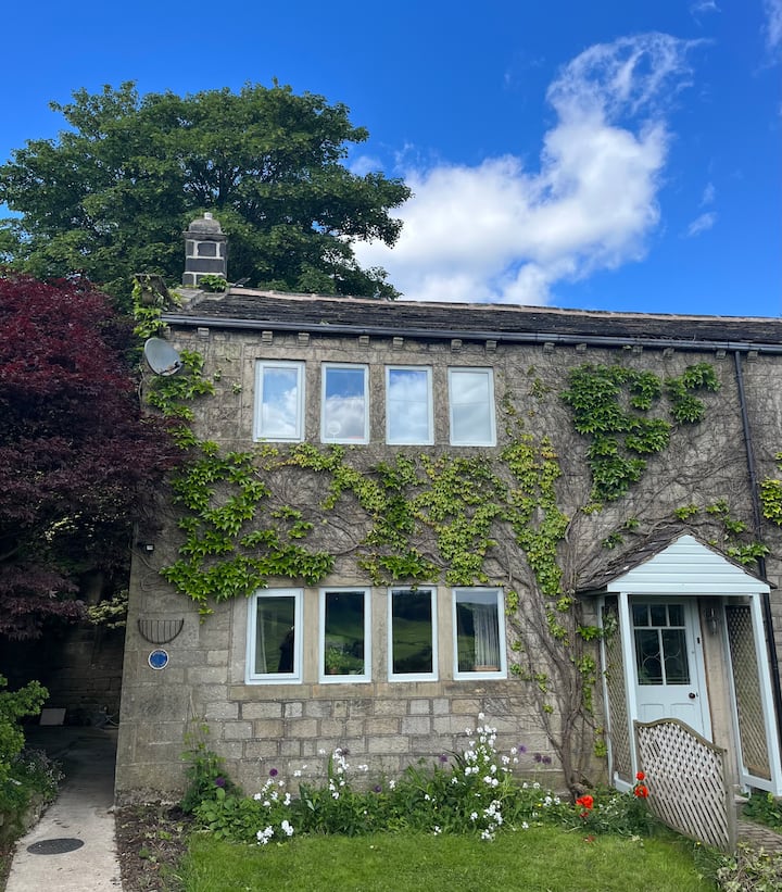 Hebden Bridge, Souter Farm Cottage, Valley Views - Hebden Bridge