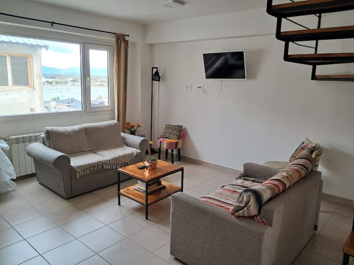 Duplex Centrico Con Mucha Luz - Ushuaia