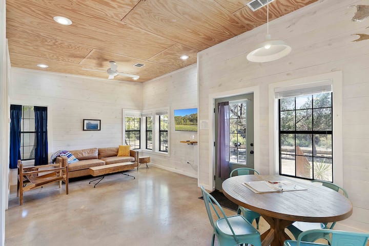 Cantina Cabin #3 At 7a Ranch - River View - Wimberley, TX