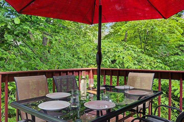 Cozy Wooded Retreat On Colony ~ Fireplace,~fire Pi - Galena, IL