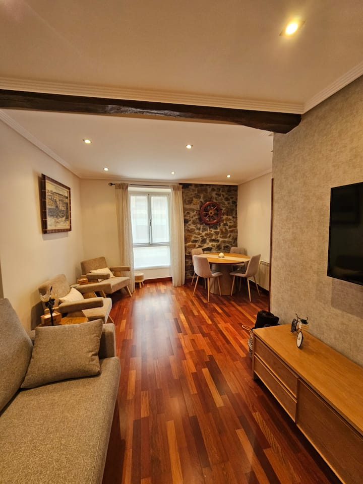 Amaren Enea.
N° Registro:ebi013064
Costa Bizkaina. - Deba