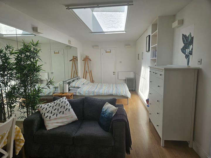 The Old Stable Studio - Brighton