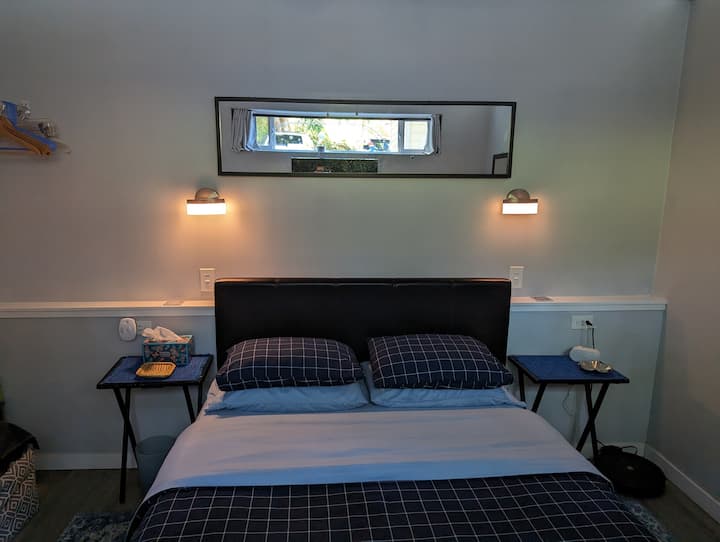 Peaceful Private Spot In Town Nestled In Nature - Olympia, WA