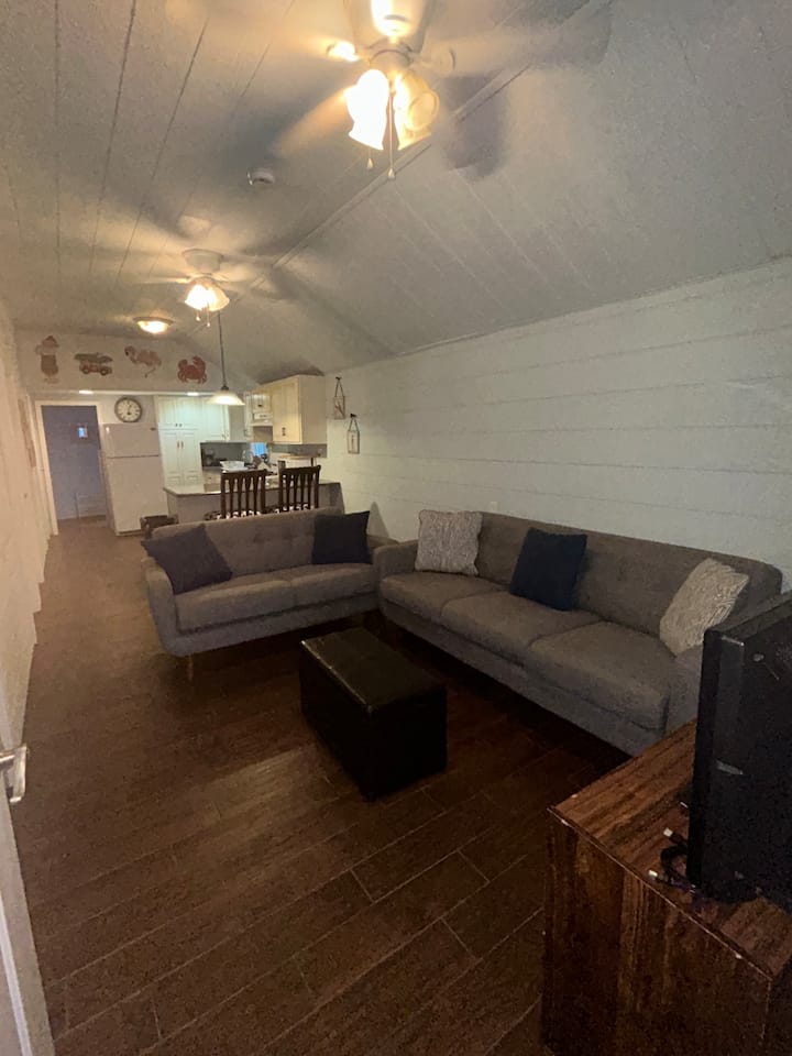 Manasquan 2026 4 Bdrm, 1.5 Bth, Full Or 1/2 Summer - Point Pleasant, NJ