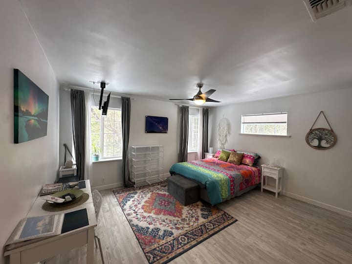 Sacred Creek Haven-upscale Area-modern 1br - Mount Shasta, CA