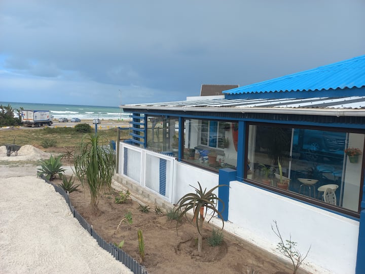 Beach House - Jeffreys Bay