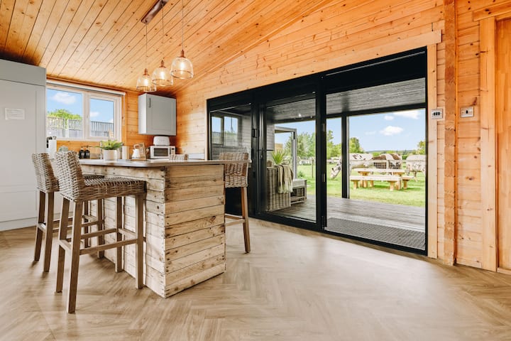 Nestledstays – The Farm Lodge - Arundel
