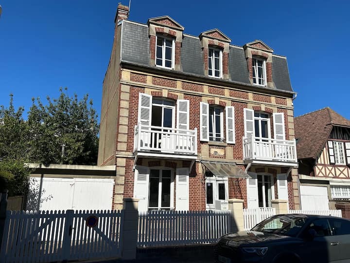 Villers/mer Plage/centre - 11 Personnes - Normandië