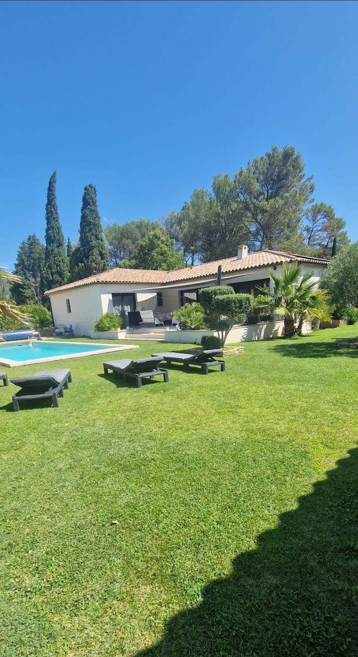Maison Moderne Dans Le Luberon - Lauris