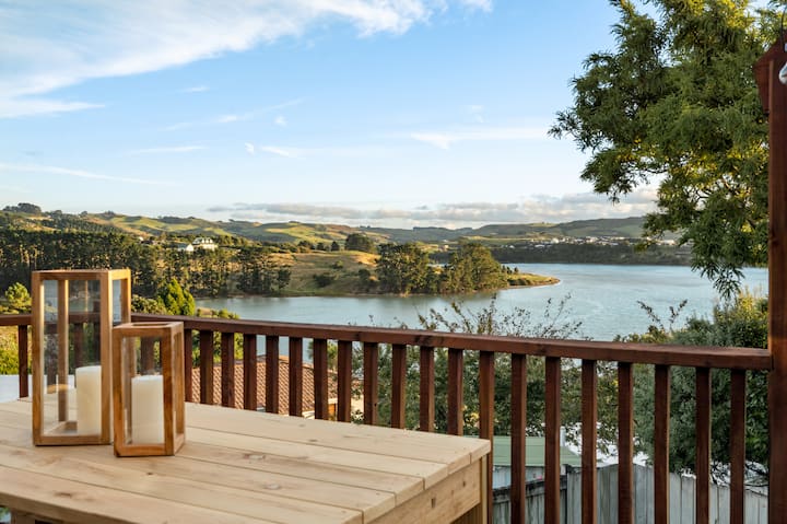 Sunny | 3br | Epic Views | Family Friendly | Spa - Raglan