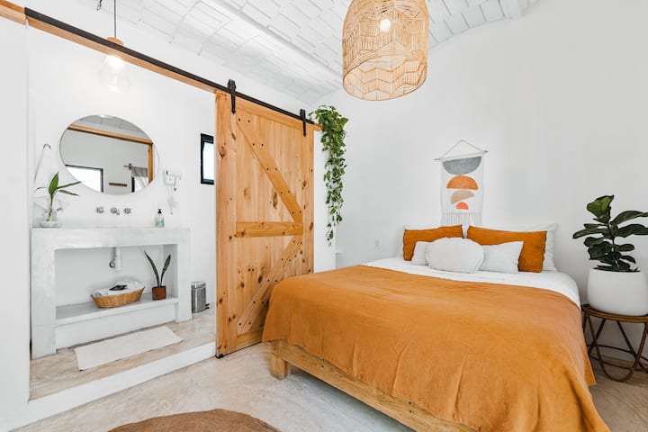 Downtown Private Suite- Steps From Main Surf Break - Sayulita