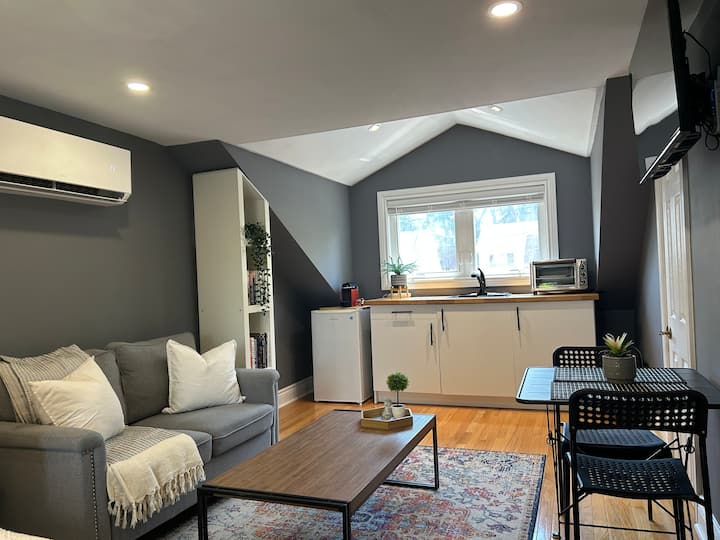 Private Suite + Parking | Walk To Up Express - トロント