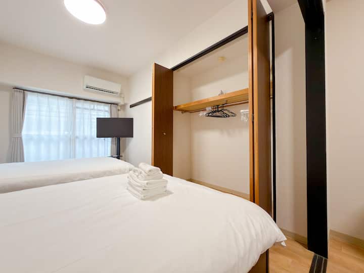 【4ppl/2f】7 Min To Nihonbashi Sta/48 Min To Kix/1dk - Osaka