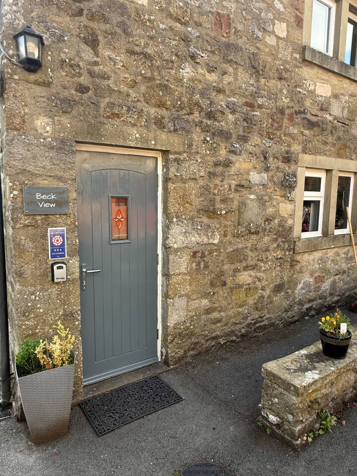 In The Heart Of The Beautiful Malham - Settle