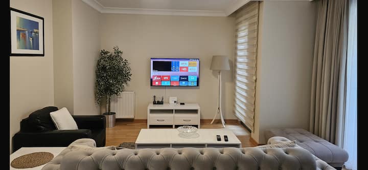 Taksim , Iki Odalı , Havuzlu & Klimalı - 이스탄불