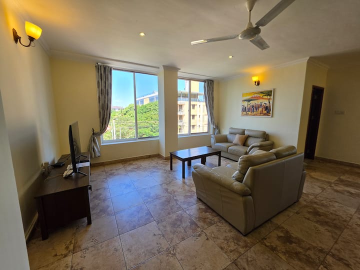 Modern 2br, 2ba - Steps From The Indian Ocean -