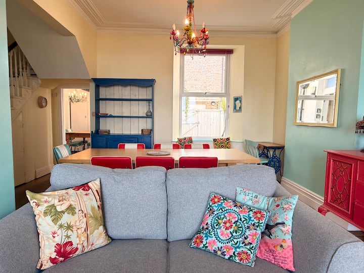 Fabulous 5 Bed Town House, Stunning Views,parking - St Ives