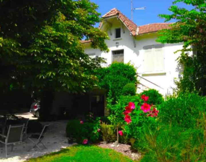 Maison With Garden Pool And Spa - Villeneuve-lès-Avignon