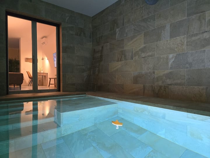 Loft Premium Figueres: Piscina Climatizada Privada - Figueras