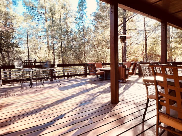 Elk Lodge Retreat
Large Deck
4 Beds • 3 Bedroom - Pine, AZ