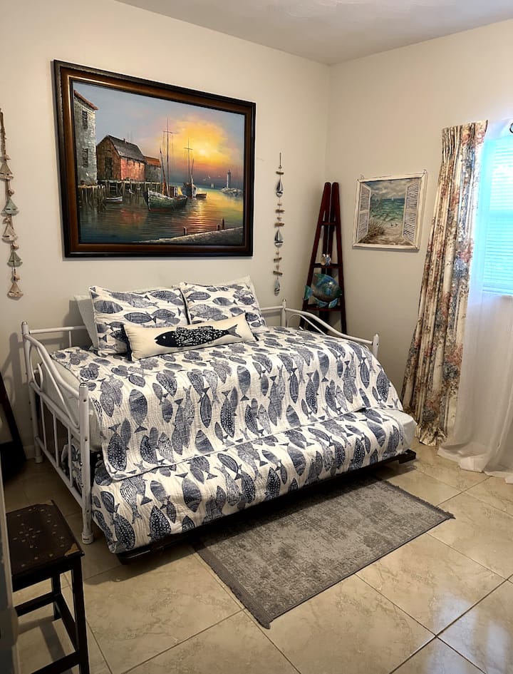 Cozy At Flamingo Cottage - Lake Mary, FL