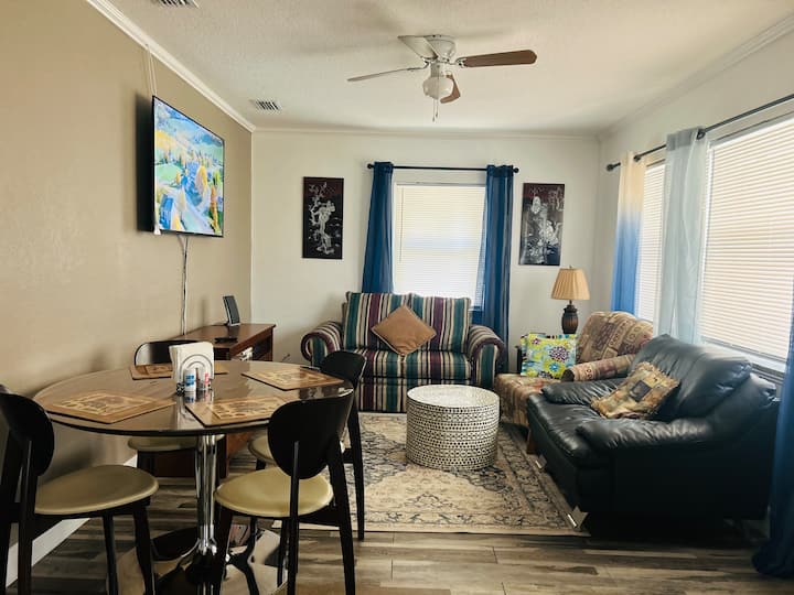 Melbourne Cozy Home - Melbourne Beach, FL