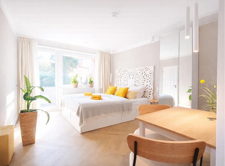 Cozy Apartment Near Maschsee, Balcony, Gardenview - Hannover