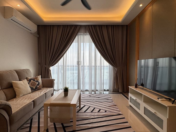 Rnf Mall @Ciq@cs/super Seaview (2-4pax) Lvl 22@jb - Woodlands