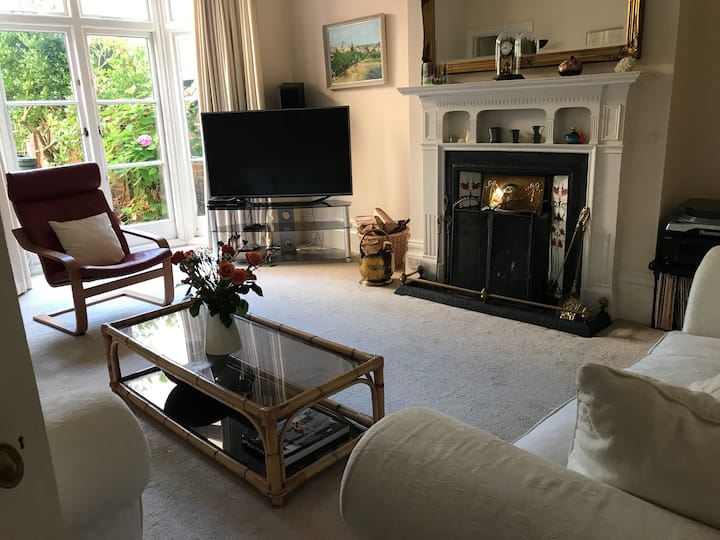 Nest By The Sea - イギリス ブライトン