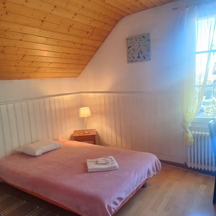 Cozy Apartment In Wooden House - Berne