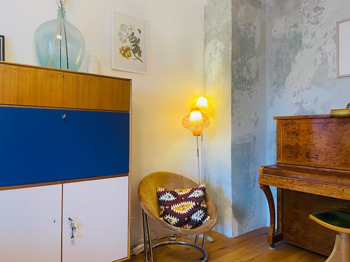 Cozy Room With Balcony – Plagwitz/karl-heine-kanal - Leipzig
