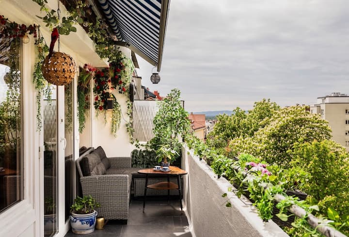 Toppleilighet På Oslo Vest. Garasje, Heis, Balkong - Oslo