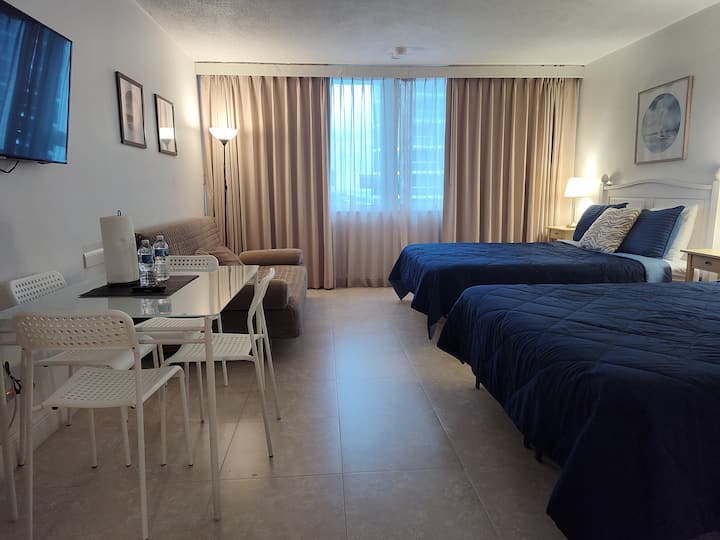 Estudio En La Playa 4 Personas U1030  Str-01463 - Sunny Isles Beach, FL