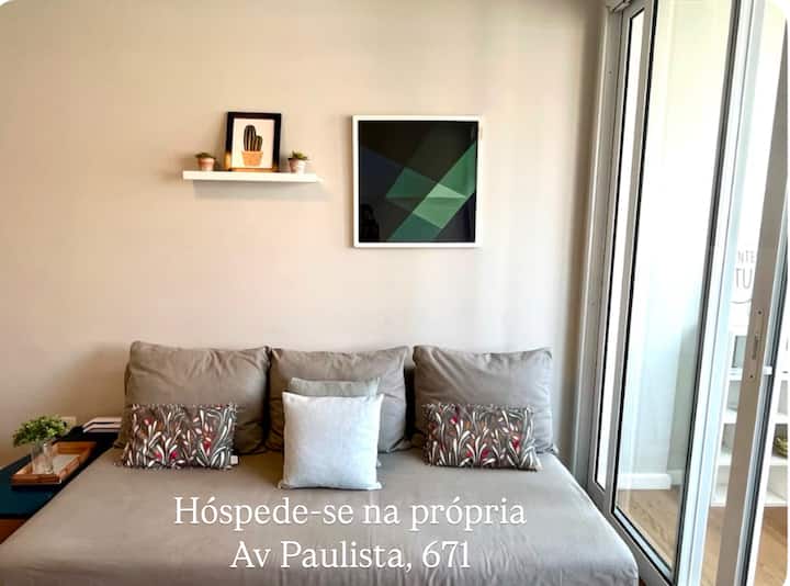 Apartamento C/vista De Toda Av Paulista Do 20andar - São Paulo