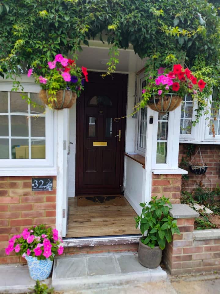 Amazing Studio In Very Nice And Quiet Location - Ilford