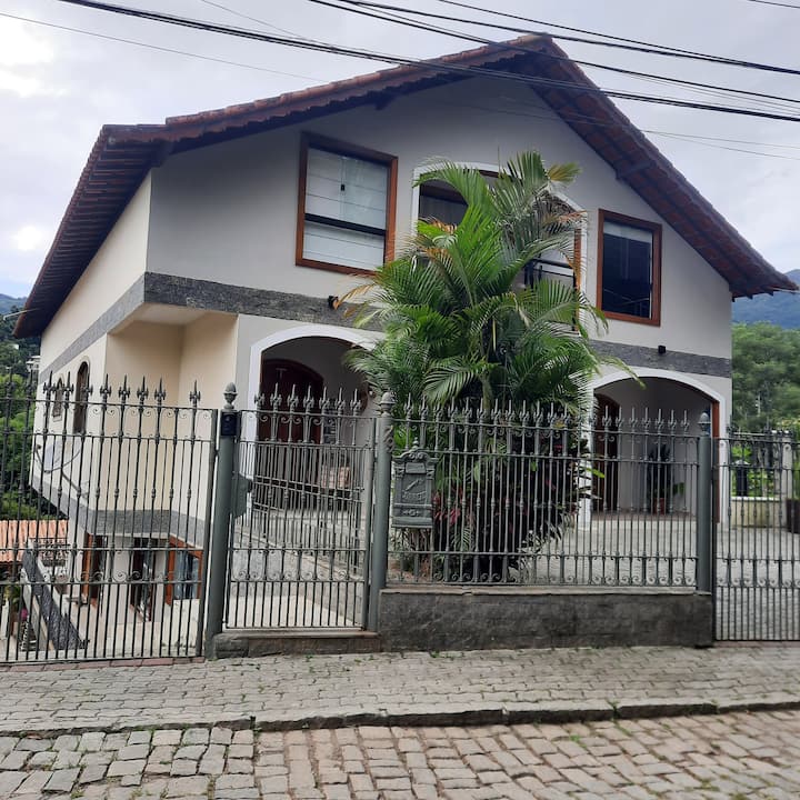 Aconchego No Bairro Mais Charmoso Da Serra. - Nova Friburgo