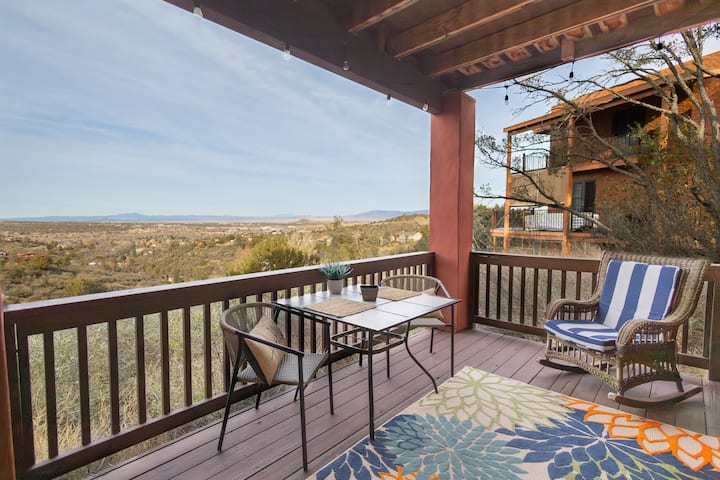 Comfy Mountain Side Stay - Incredible Views - Prescott, AZ