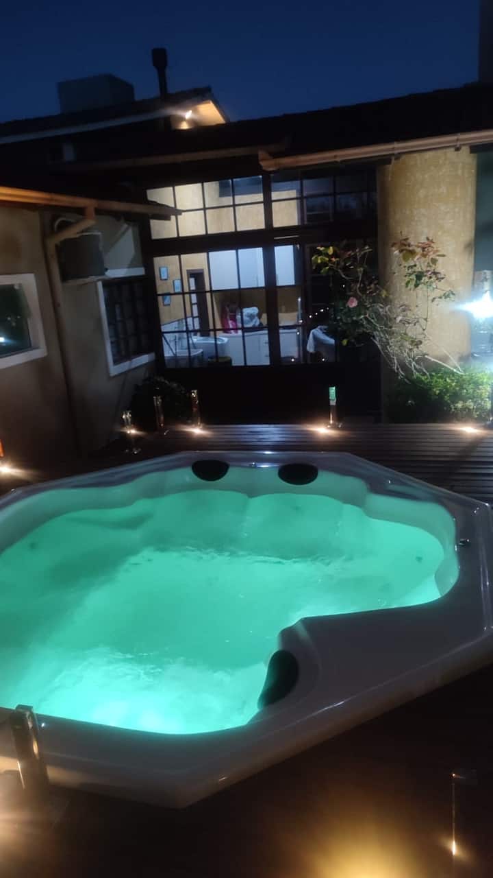 Praia,  Jacuzzi E Conforto, O Melhor De Ingleses. - 弗洛里亞諾波利斯