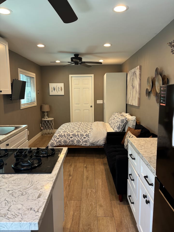 Guesthouse With Private Patio- Central Location - University Heights - San Diego