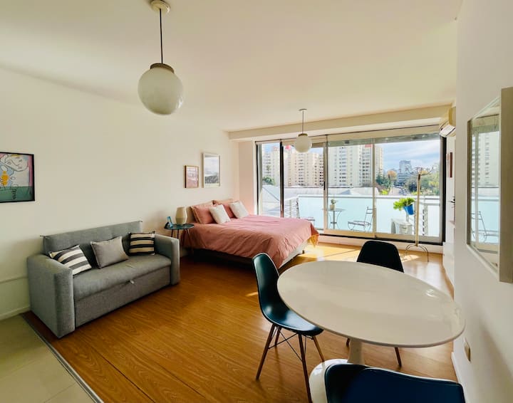 Estudio Con Vista Y Balcón En Palermo - Buenos Aires