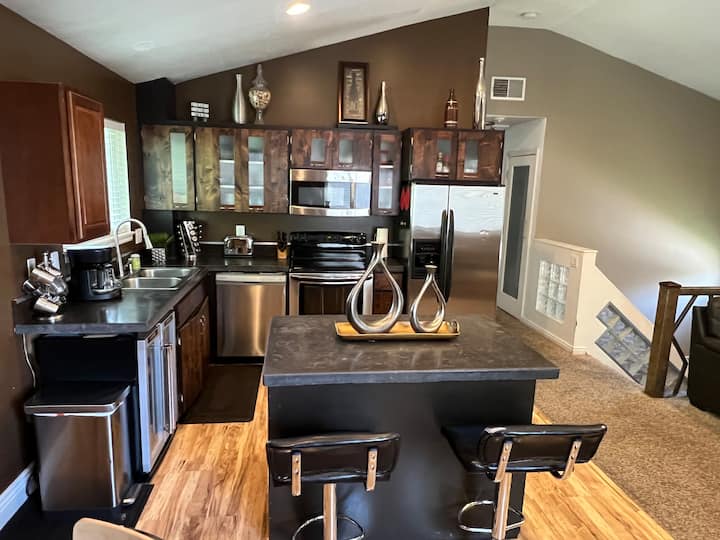 Modern Home Near Downtown Slc In Great Location - Salt Lake City, UT