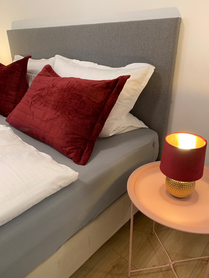 Wohnung Nähe Stadtpark , 4 Schlafzimmer, 2 Bäder - Erfurt