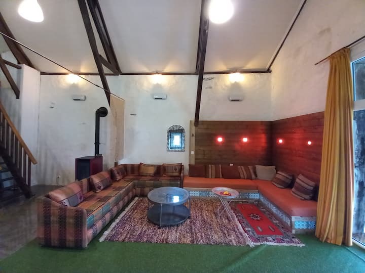 Gîte Rural, Piscine Intérieure Chauffée/jacuzzi. - Sologne